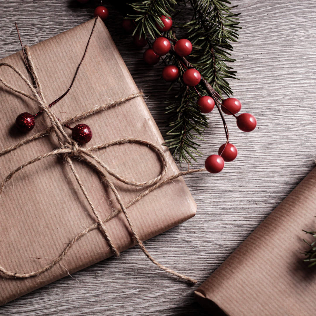 5 Secrets To Giving The Perfect Gift - Grammye's Front Porch